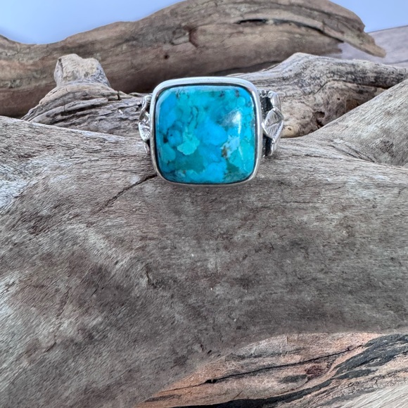 Silpada | Jewelry | Silpada Sterling Silver Wide Detailed Band Square ...
